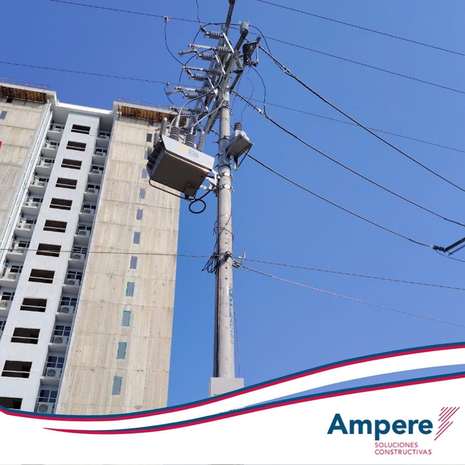 Postes Eléctricos Ecoamigables - Ampere Soluciones